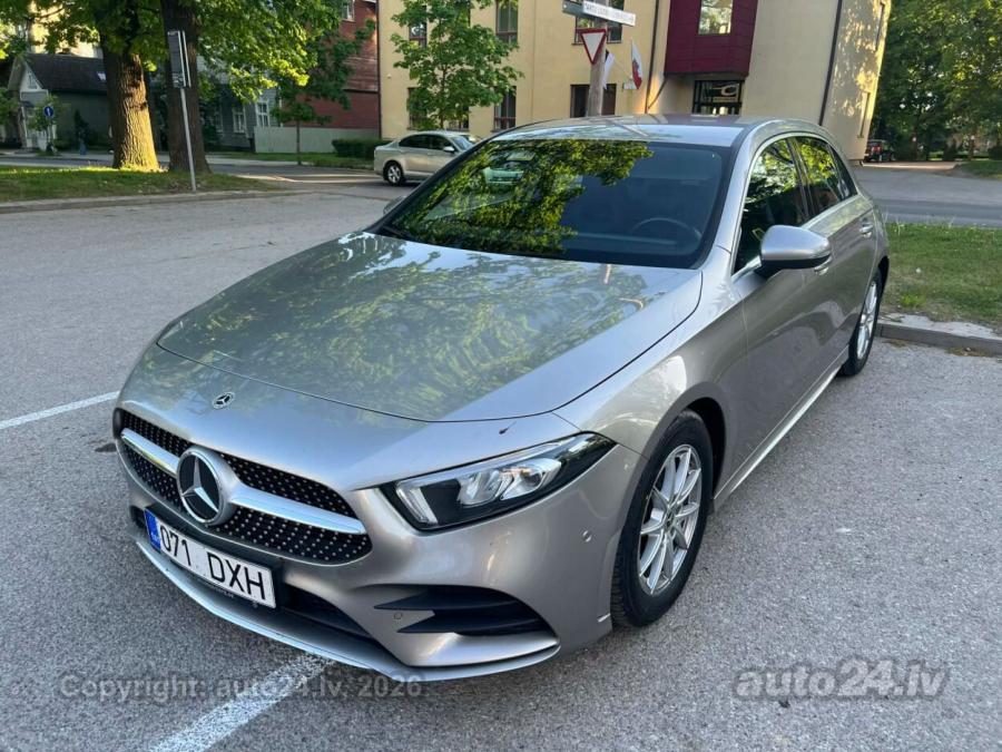 Pelēks Mercedes-Benz A-Class 2020 Tallina, ar dzinēja tilpumu 1.30 L un nobraukumu 98 tūkst. km par 24450 €, foto 1 vietnē AUTOMOTO.COM.LV