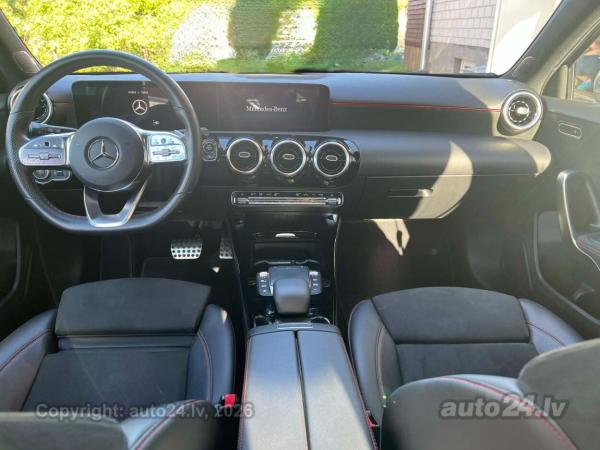 Pelēks Mercedes-Benz A-Class 2020 Tallina, ar dzinēja tilpumu 1.30 L un nobraukumu 98 tūkst. km par 24450 €, foto 3 vietnē AUTOMOTO.COM.LV