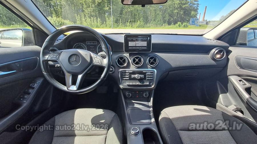 Mercedes-Benz A-Class 2013 Tallina, ar dzinēja tilpumu 1.80 L un nobraukumu 164 tūkst. km par 10500 €, foto 9 vietnē AUTOMOTO.COM.LV