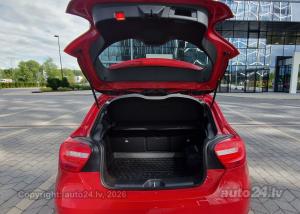 Sarkans Mercedes-Benz A-Class 2012 Tallina, ar dzinēja tilpumu 1.60 L un nobraukumu 155 tūkst. km par 10200 €, foto 13 vietnē AUTOMOTO.COM.LV