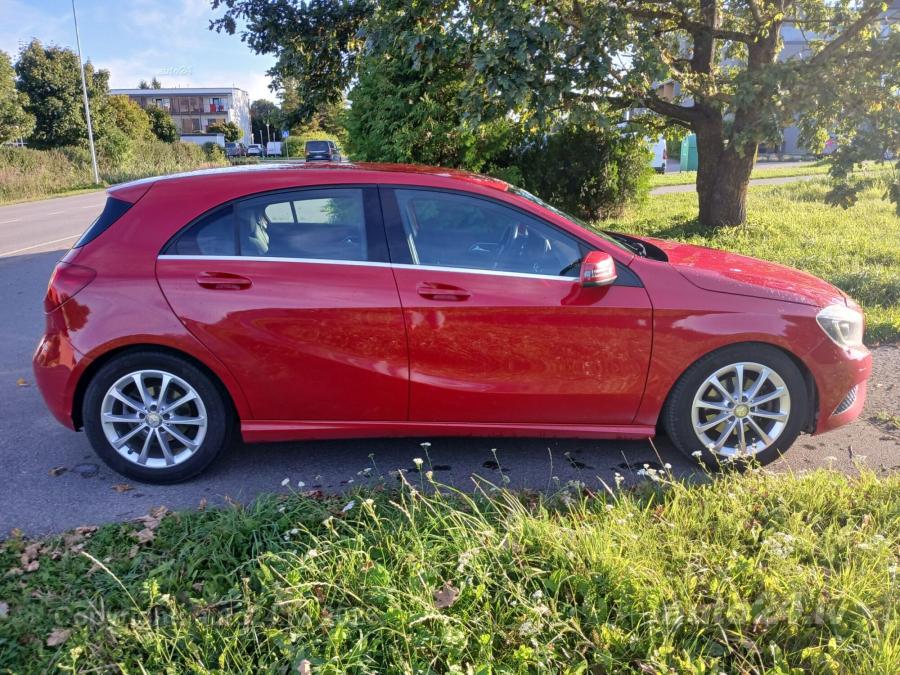 Red Mercedes-Benz A-Class 2012 in Tallinn, with an engine capacity of 1.80 L and mileage of 299 thousand km for 6776 €, photo 8 on AUTOMOTO.COM.LV