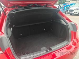 Red Mercedes-Benz A-Class 2018 in Tallinn, with an engine capacity of 1.50 L and mileage of 210 thousand km for 13750 €, photo 14 on AUTOMOTO.COM.LV