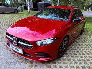 Sarkans Mercedes-Benz A-Class 2020 Tallina, ar dzinēja tilpumu 1.30 L un nobraukumu 45 tūkst. km par 23500 €, foto  vietnē AUTOMOTO.COM.LV
