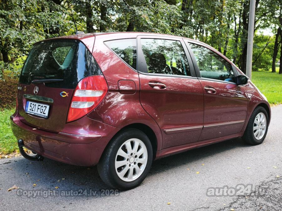 Sarkans Mercedes-Benz A-Class 2006 Tartu, ar dzinēja tilpumu 1.70 L un nobraukumu 248 tūkst. km par 2999 €, foto 5 vietnē AUTOMOTO.COM.LV