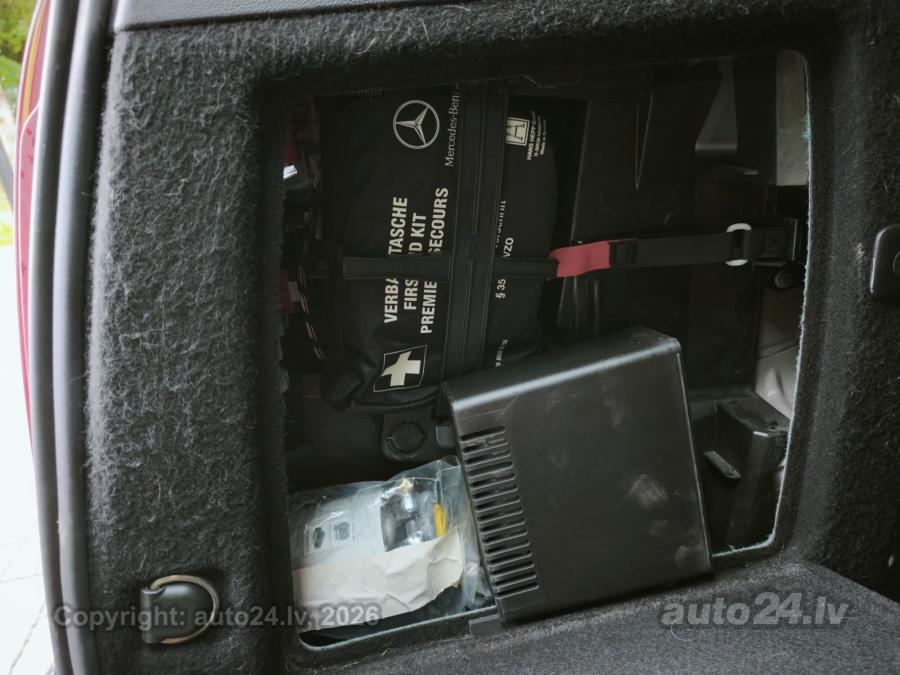 Sarkans Mercedes-Benz A-Class 2006 Tartu, ar dzinēja tilpumu 1.70 L un nobraukumu 248 tūkst. km par 2999 €, foto 15 vietnē AUTOMOTO.COM.LV