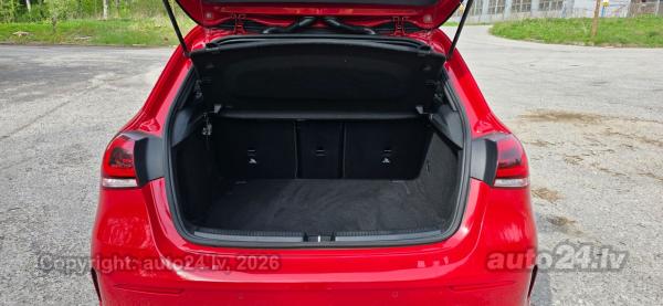 Sarkans Mercedes-Benz A-Class 2019 Tallina, ar dzinēja tilpumu 1.30 L un nobraukumu 79 tūkst. km par 22900 €, foto 7 vietnē AUTOMOTO.COM.LV