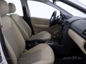 White Mercedes-Benz A-Class 2005 in Tallinn, with an engine capacity of 1.50 L and mileage of 184 thousand km for 1499 €, photo 7 on AUTOMOTO.COM.LV
