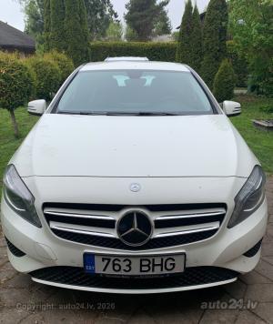 Balts Mercedes-Benz A-Class 2012 Tallina, ar dzinēja tilpumu 1.60 L un nobraukumu 139 tūkst. km par 10900 €, foto 6 vietnē AUTOMOTO.COM.LV
