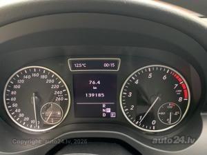 Balts Mercedes-Benz A-Class 2012 Tallina, ar dzinēja tilpumu 1.60 L un nobraukumu 139 tūkst. km par 10900 €, foto 9 vietnē AUTOMOTO.COM.LV