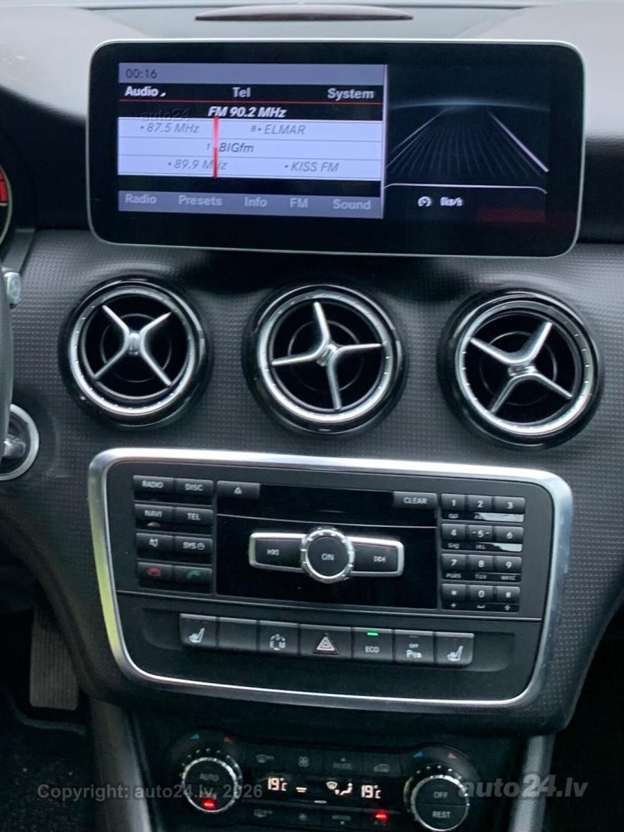 Balts Mercedes-Benz A-Class 2012 Tallina, ar dzinēja tilpumu 1.60 L un nobraukumu 139 tūkst. km par 10900 €, foto 10 vietnē AUTOMOTO.COM.LV