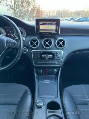 Balts Mercedes-Benz A-Class 2013 Tallina, ar dzinēja tilpumu 1.80 L un nobraukumu 185 tūkst. km par 8950 €, foto 19 vietnē AUTOMOTO.COM.LV
