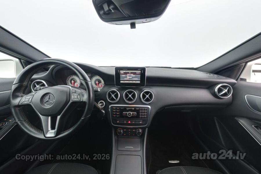 Balts Mercedes-Benz A-Class 2013 Tallina, ar dzinēja tilpumu 1.80 L un nobraukumu 212 tūkst. km par 9900 €, foto 12 vietnē AUTOMOTO.COM.LV