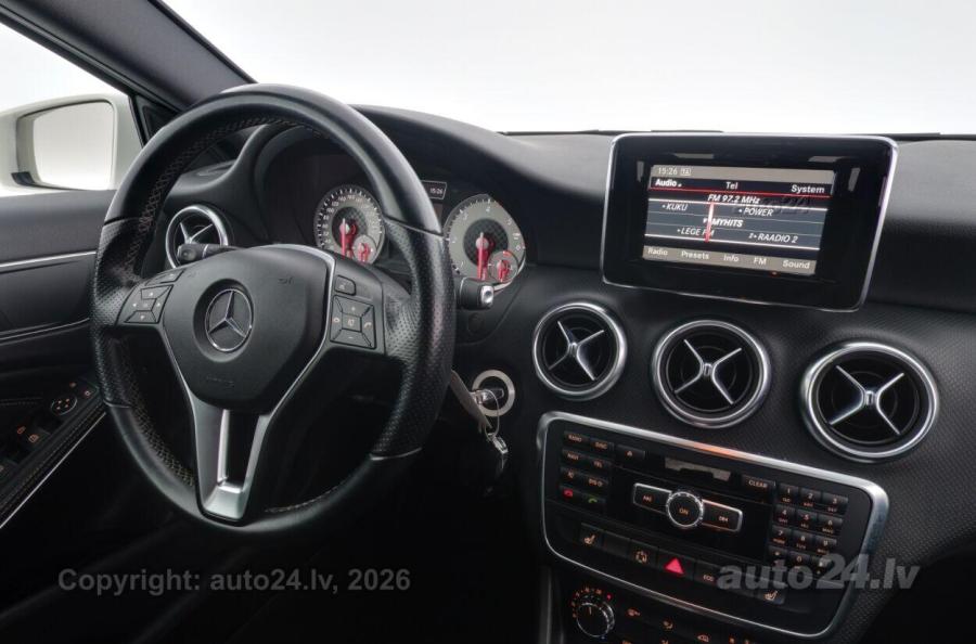 Balts Mercedes-Benz A-Class 2013 Tallina, ar dzinēja tilpumu 1.80 L un nobraukumu 212 tūkst. km par 9900 €, foto 13 vietnē AUTOMOTO.COM.LV