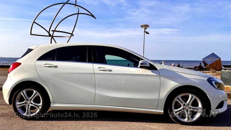 Balts Mercedes-Benz A-Class 2014 Tallina, ar dzinēja tilpumu 1.50 L un nobraukumu 215 tūkst. km par 12500 €, foto 1 vietnē AUTOMOTO.COM.LV