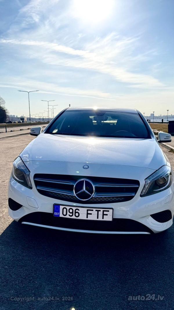 White Mercedes-Benz A-Class 2014 in Tallinn, with an engine capacity of 1.50 L and mileage of 215 thousand km for 12500 €, photo 3 on AUTOMOTO.COM.LV