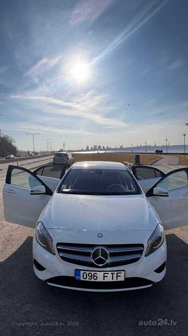 White Mercedes-Benz A-Class 2014 in Tallinn, with an engine capacity of 1.50 L and mileage of 215 thousand km for 12500 €, photo 5 on AUTOMOTO.COM.LV