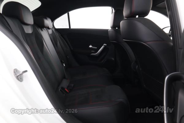 Balts Mercedes-Benz A-Class 2021 Tallina, ar dzinēja tilpumu 1.30 L un nobraukumu 79 tūkst. km par 24900 €, foto 10 vietnē AUTOMOTO.COM.LV