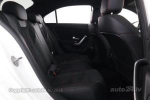Balts Mercedes-Benz A-Class 2021 Tallina, ar dzinēja tilpumu 1.30 L un nobraukumu 79 tūkst. km par 24900 €, foto 11 vietnē AUTOMOTO.COM.LV