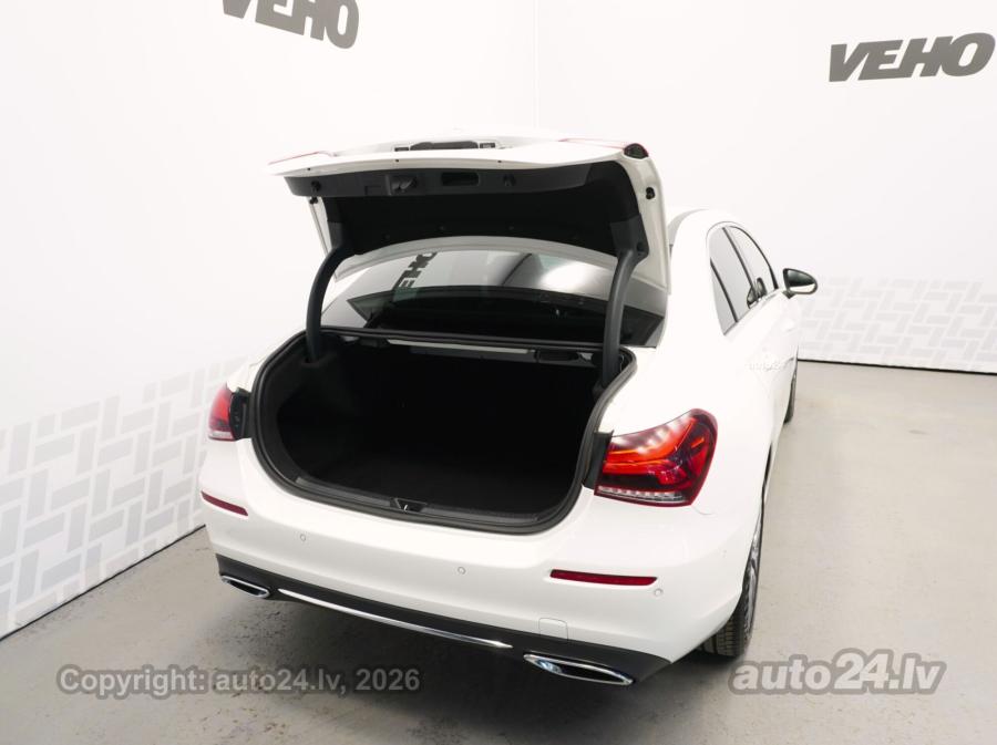 Balts Mercedes-Benz A-Class 2022 Tartu, ar dzinēja tilpumu 1.30 L un nobraukumu 48 tūkst. km par 24900 €, foto 8 vietnē AUTOMOTO.COM.LV