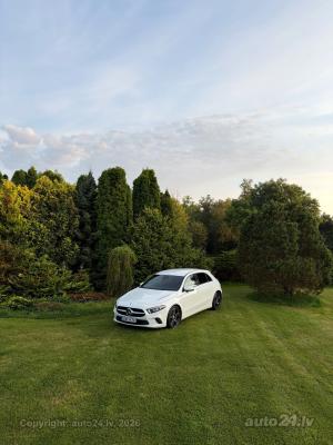 White Mercedes-Benz A-Class 2018 in Tallinn, with an engine capacity of 1.50 L and mileage of 225 thousand km for 15990 €, photo 3 on AUTOMOTO.COM.LV