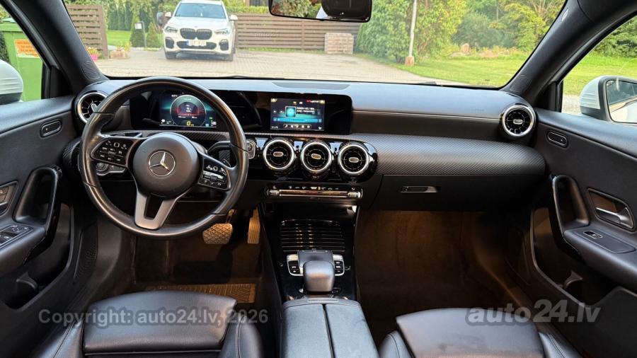 White Mercedes-Benz A-Class 2018 in Tallinn, with an engine capacity of 1.50 L and mileage of 225 thousand km for 15990 €, photo 11 on AUTOMOTO.COM.LV
