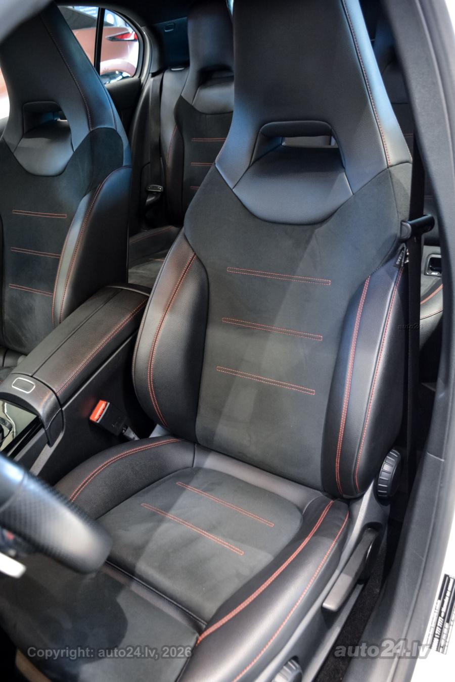 White Mercedes-Benz A-Class 2019 in Tallinn, with an engine capacity of 1.30 L and mileage of 61 thousand km for 23500 €, photo 9 on AUTOMOTO.COM.LV