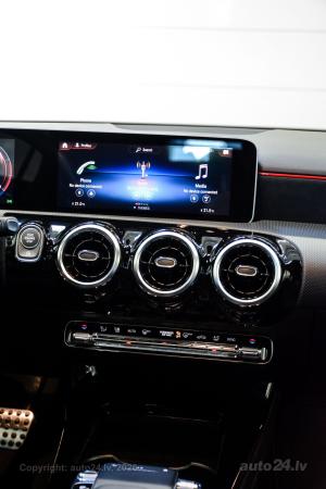White Mercedes-Benz A-Class 2019 in Tallinn, with an engine capacity of 1.30 L and mileage of 61 thousand km for 23500 €, photo 16 on AUTOMOTO.COM.LV