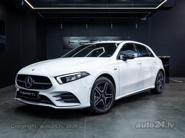 Balts Mercedes-Benz A-Class 2021 Tallina, ar dzinēja tilpumu 1.30 L un nobraukumu 57 tūkst. km par 24900 €, foto 1 vietnē AUTOMOTO.COM.LV