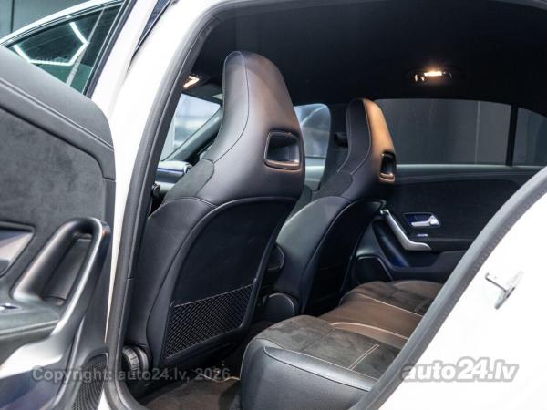 Balts Mercedes-Benz A-Class 2021 Tallina, ar dzinēja tilpumu 1.30 L un nobraukumu 57 tūkst. km par 24900 €, foto 6 vietnē AUTOMOTO.COM.LV