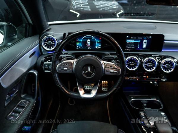 Balts Mercedes-Benz A-Class 2021 Tallina, ar dzinēja tilpumu 1.30 L un nobraukumu 57 tūkst. km par 24900 €, foto 8 vietnē AUTOMOTO.COM.LV