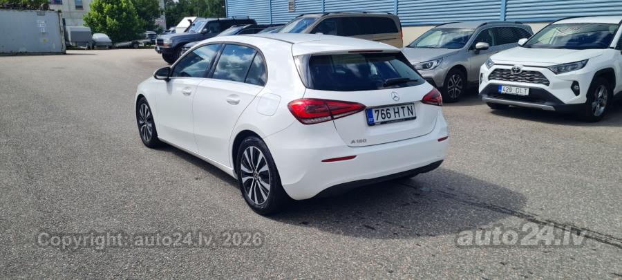 White Mercedes-Benz A-Class 2021 in Tallinn, with an engine capacity of 1.30 L and mileage of 75 thousand km for 17900 €, photo 7 on AUTOMOTO.COM.LV