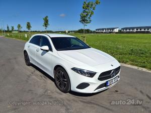 Balts Mercedes-Benz A-Class 2023 Tallina, ar dzinēja tilpumu 1.30 L un nobraukumu 19 tūkst. km par 30100 €, foto 3 vietnē AUTOMOTO.COM.LV