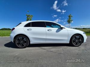 Balts Mercedes-Benz A-Class 2023 Tallina, ar dzinēja tilpumu 1.30 L un nobraukumu 19 tūkst. km par 30100 €, foto 4 vietnē AUTOMOTO.COM.LV