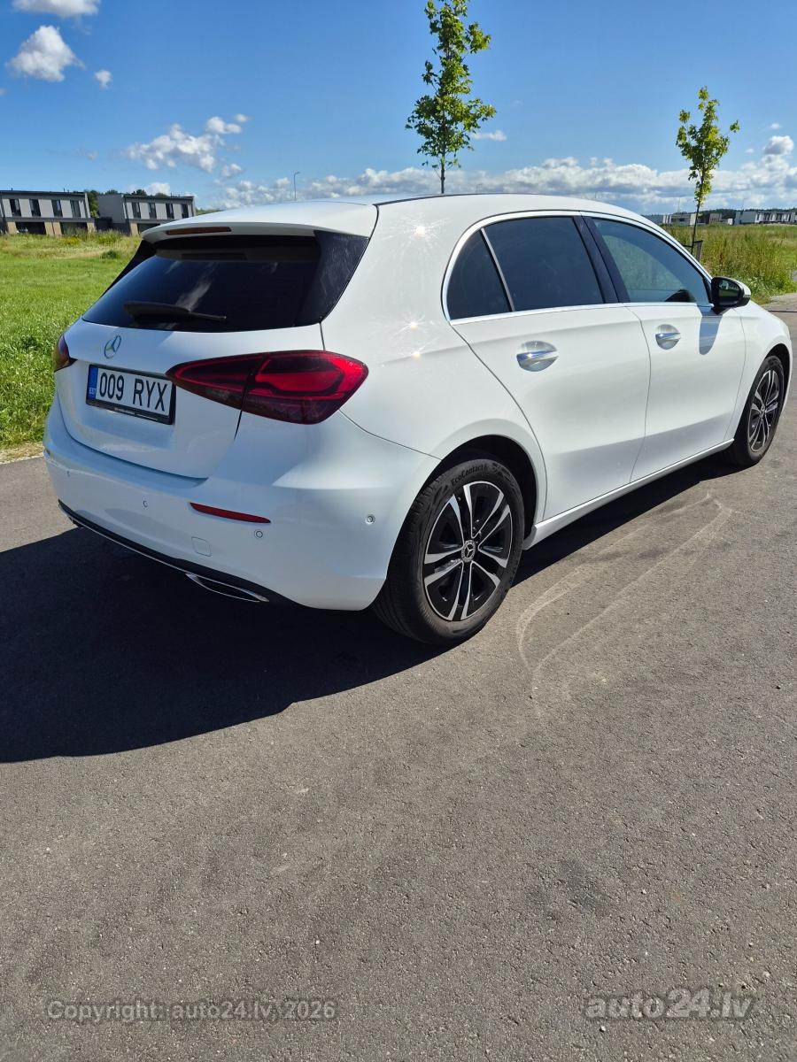 Balts Mercedes-Benz A-Class 2023 Tallina, ar dzinēja tilpumu 1.30 L un nobraukumu 19 tūkst. km par 30100 €, foto 12 vietnē AUTOMOTO.COM.LV