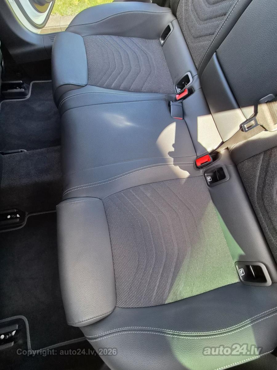 Balts Mercedes-Benz A-Class 2023 Tallina, ar dzinēja tilpumu 1.30 L un nobraukumu 19 tūkst. km par 30100 €, foto 24 vietnē AUTOMOTO.COM.LV