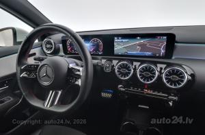 Balts Mercedes-Benz A-Class 2025 Tallina, ar dzinēja tilpumu 1.30 L un nobraukumu 16 tūkst. km par 36900 €, foto 13 vietnē AUTOMOTO.COM.LV