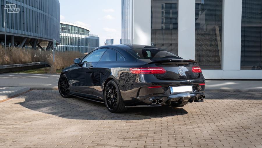 Черный Мерседес AMG E 53 2019 в Вильнюс, объемом двигателя 3.00 л и пробегом 114 тыс. км за 44950 €, фото 14 на AUTOMOTO.COM.LV
