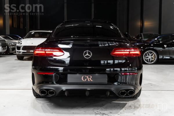 Black Mercedes-Benz amg-e-53 2019 in Riga, with an engine capacity of 3.00 L and mileage of 127 thousand km for 43500 €, photo 5 on AUTOMOTO.COM.LV