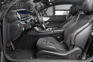 Black Mercedes-Benz amg-e-53 2019 in Riga, with an engine capacity of 3.00 L and mileage of 127 thousand km for 43500 €, photo 9 on AUTOMOTO.COM.LV