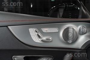 Black Mercedes-Benz amg-e-53 2019 in Riga, with an engine capacity of 3.00 L and mileage of 127 thousand km for 43500 €, photo 14 on AUTOMOTO.COM.LV