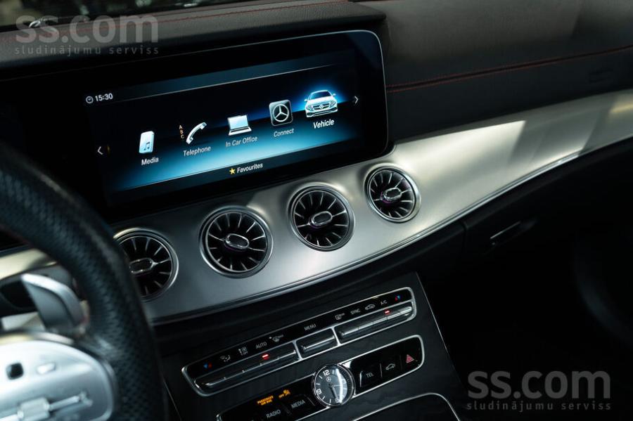 Black Mercedes-Benz amg-e-53 2019 in Riga, with an engine capacity of 3.00 L and mileage of 127 thousand km for 43500 €, photo 25 on AUTOMOTO.COM.LV