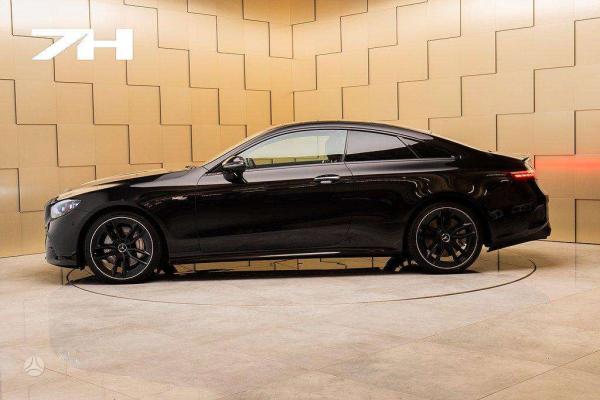 Черный Мерседес AMG E 53 2021 в Каунас, объемом двигателя 3.00 л и пробегом 65 тыс. км за 55800 €, фото 3 на AUTOMOTO.COM.LV