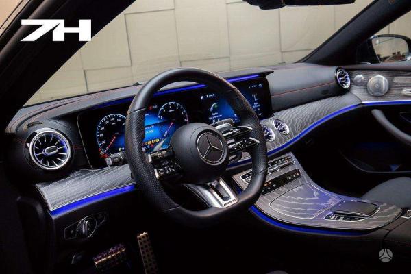 Черный Мерседес AMG E 53 2021 в Каунас, объемом двигателя 3.00 л и пробегом 65 тыс. км за 55800 €, фото 10 на AUTOMOTO.COM.LV