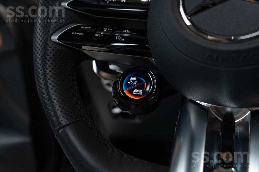 Black Mercedes-Benz amg-e-53 2024 in Riga, with an engine capacity of 3.00 L and mileage of 23 thousand km for 91500 €, photo 24 on AUTOMOTO.COM.LV