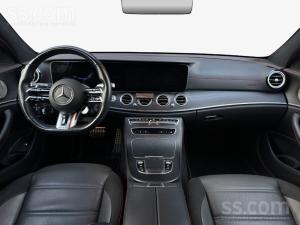 Черный Мерседес AMG E 53 2021 в Рига, объемом двигателя 3.00 л и пробегом 121 тыс. км за 41990 €, фото 8 на AUTOMOTO.COM.LV