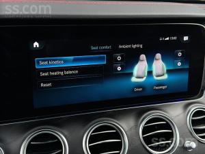 Черный Мерседес AMG E 53 2021 в Рига, объемом двигателя 3.00 л и пробегом 121 тыс. км за 41990 €, фото 16 на AUTOMOTO.COM.LV