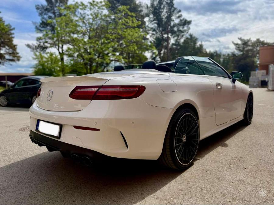 White Mercedes-Benz amg-e-53 2019 in Tallinn, with an engine capacity of 3.00 L and mileage of 65 thousand km for 40000 €, photo 5 on AUTOMOTO.COM.LV