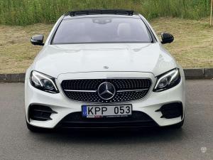 Белый Мерседес AMG E 53 2018 в Вильнюс, объемом двигателя 3.00 л и пробегом 103 тыс. км за 34990 €, фото 6 на AUTOMOTO.COM.LV