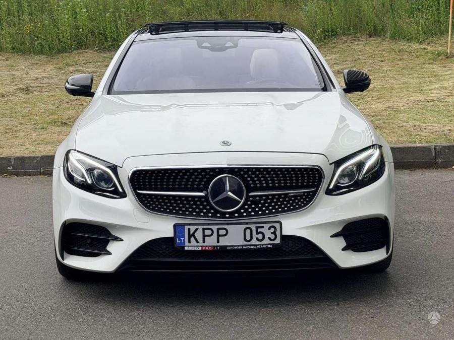 Белый Мерседес AMG E 53 2018 в Вильнюс, объемом двигателя 3.00 л и пробегом 103 тыс. км за 34990 €, фото 6 на AUTOMOTO.COM.LV