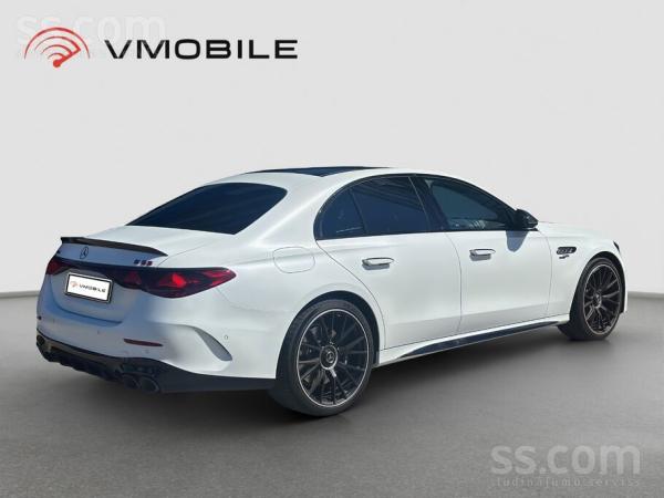 Белый Мерседес AMG E 53 2024 в Рига, объемом двигателя 3.00 л и пробегом 12 тыс. км за 116990 €, фото 2 на AUTOMOTO.COM.LV